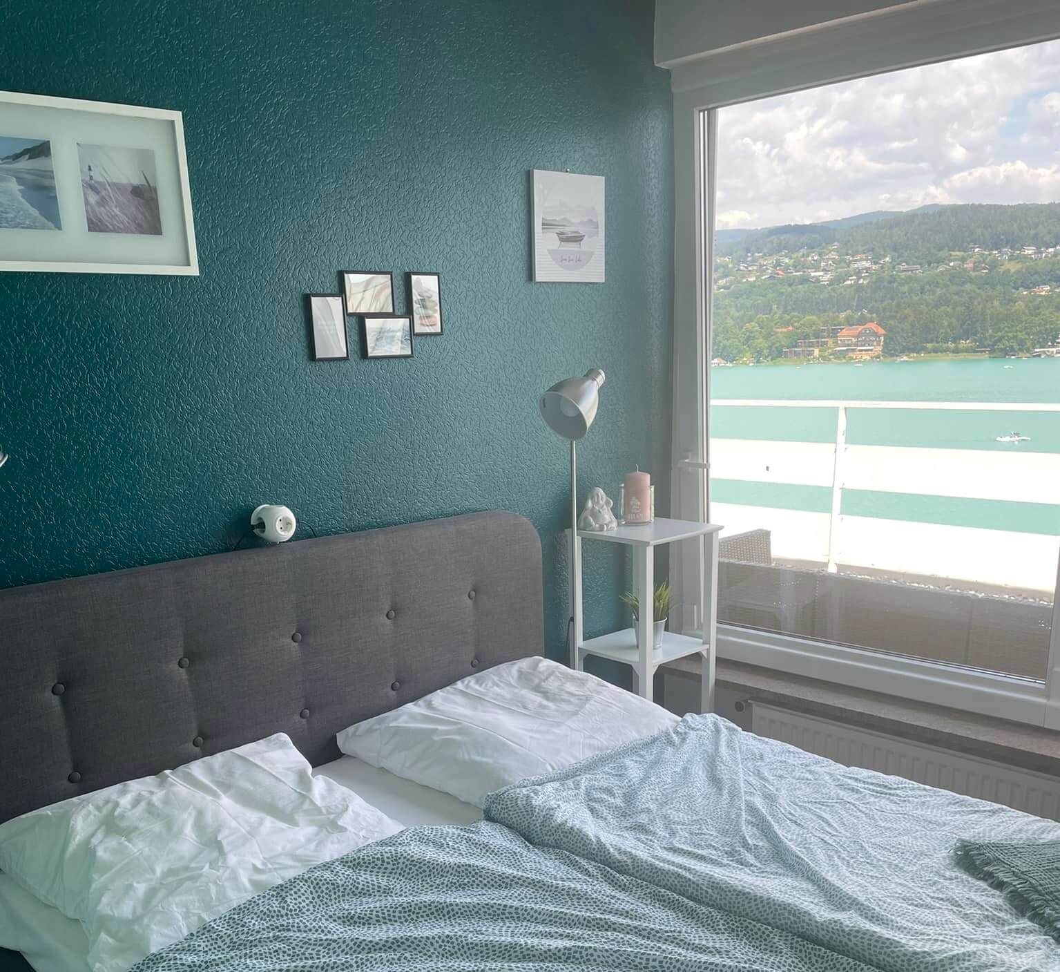 Painting Bedrooms: Ideas & the right colour choice!