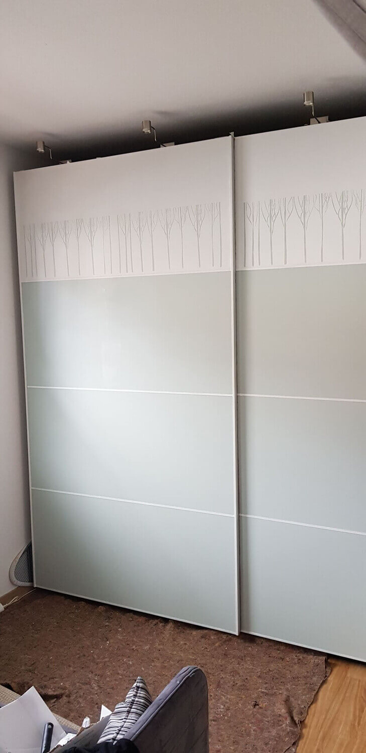 Painting IKEA PAX: Instructions | MissPompadour