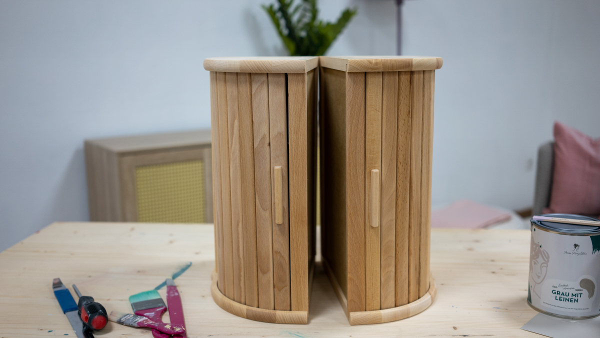 IKEA-hack: van broodtrommel naar nachtkastje – Uitleg, instructies ...
