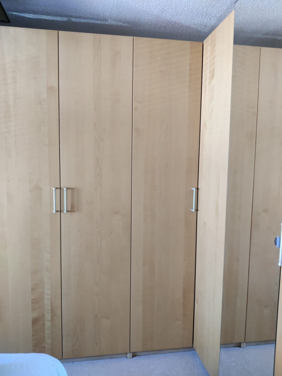 Painting IKEA PAX: Instructions | MissPompadour