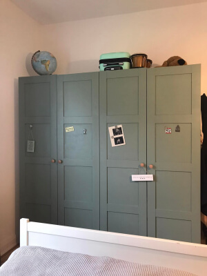 Painting IKEA PAX: Instructions | MissPompadour