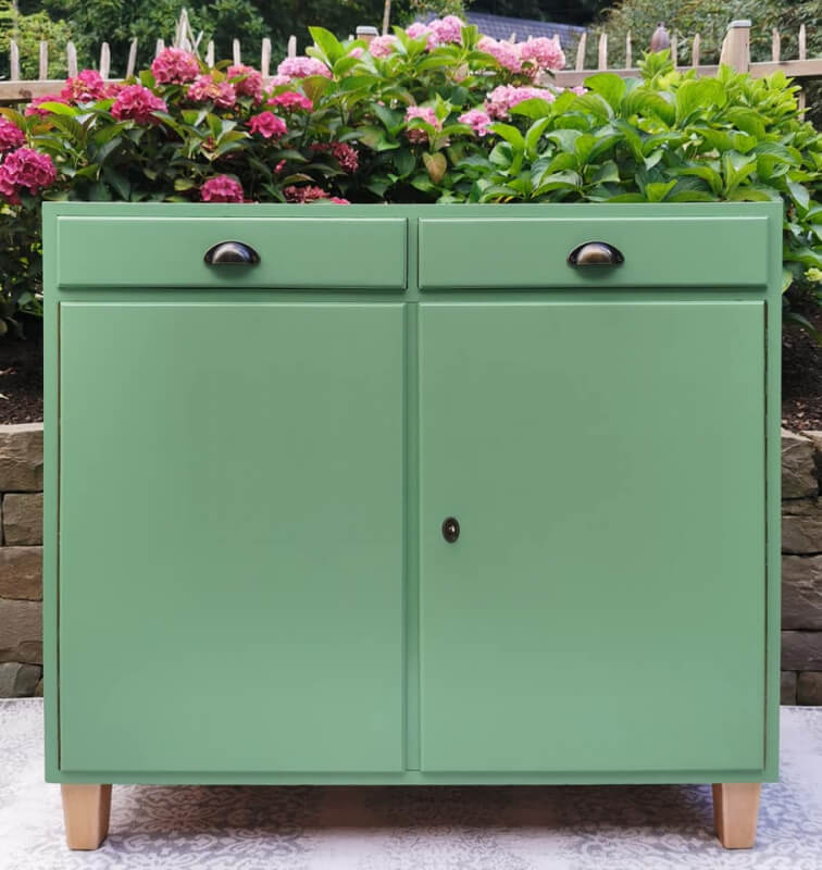 Rustic oak paint: A new look for oak furniture